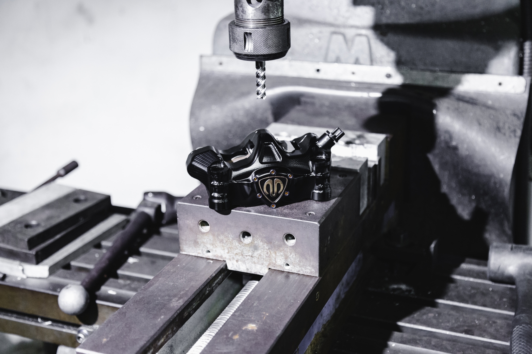 TRIONES-Brake System 川歐力士